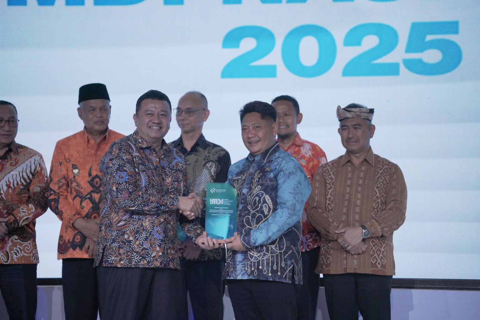 Menyala! HST Top 3 Indeks Masyarakat Digital Wilayah Bagian Tengah se ...